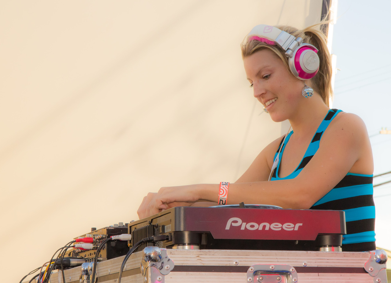 Dj Ze Roberto: Dj Kelly / Destaque