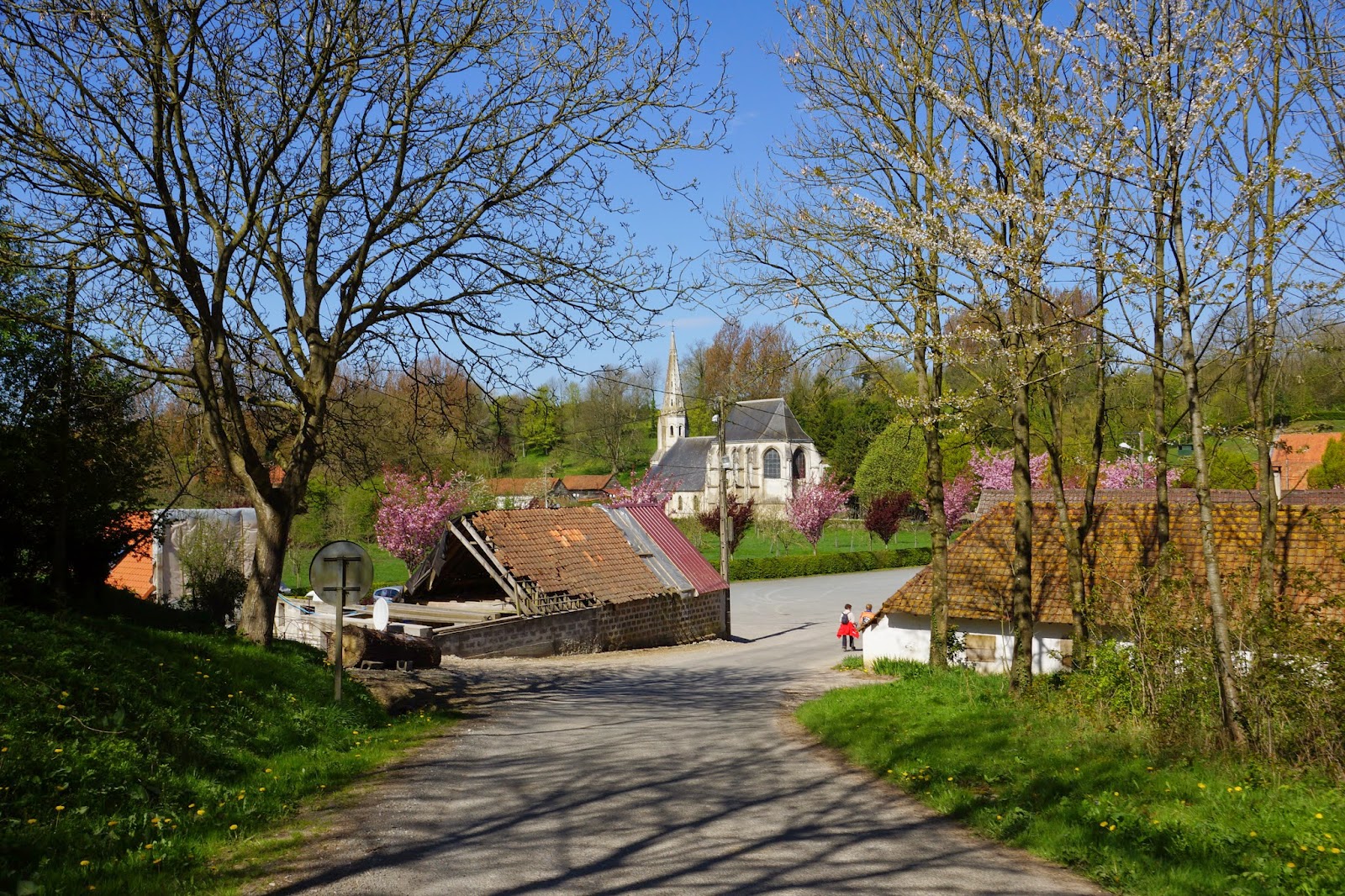 Rando Wardrecques: 17/04/2014 Wismes et les environs