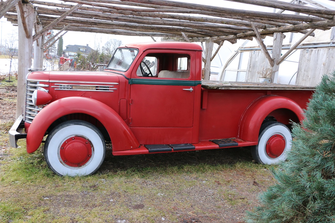 Michigan Exposures: A Diamond T Truck in Clare