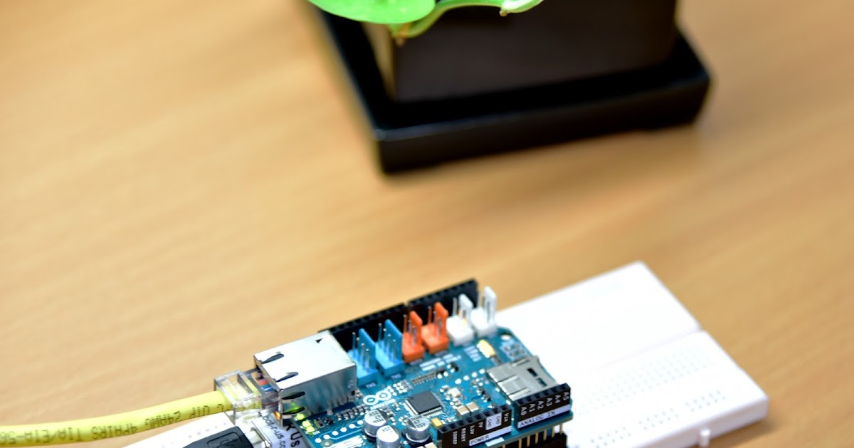 Cool-Emerald: Controlling Your Hardware from the Web Using Arduino