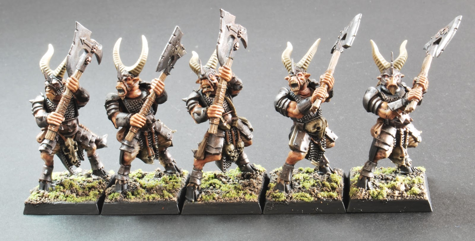 MiniKingdom: BEASTMEN - Completed Bestigor
