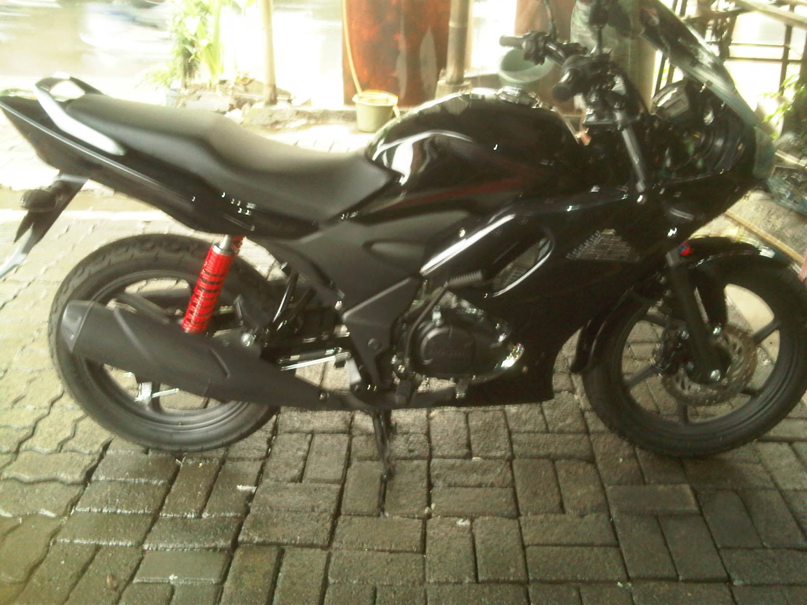 Modifikasi Motor Honda Versa