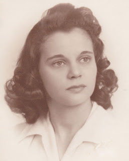 Racine Obituaries: Margie Lucille (Thompson) Larson