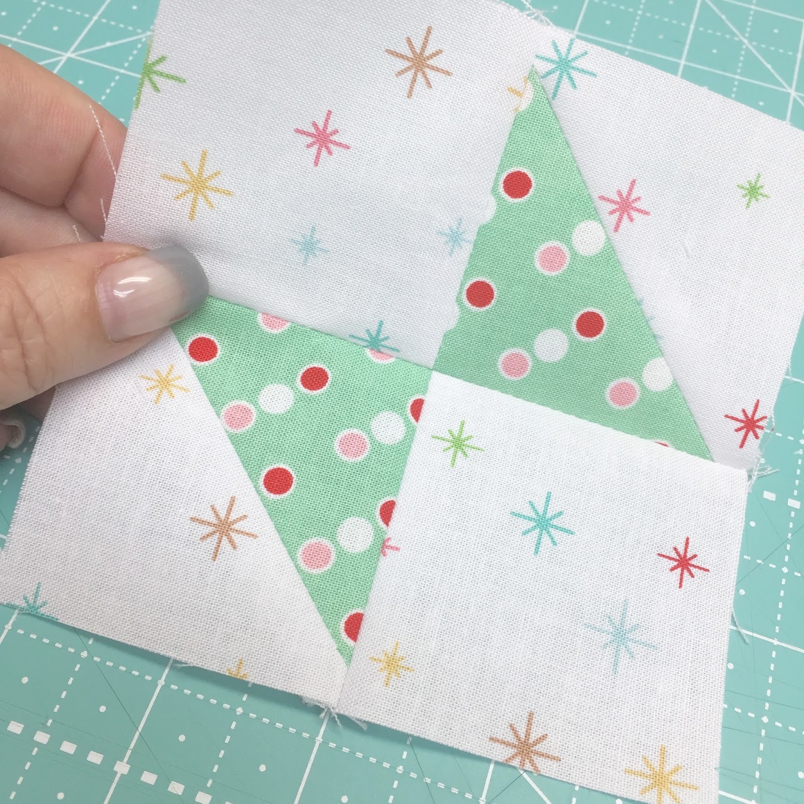 Bee In My Bonnet: New!! Cozy Block and Table Runner Tutorial!!