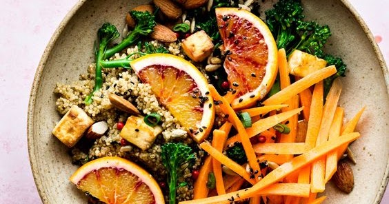 FOOD : IT'S LUNCH TIME!