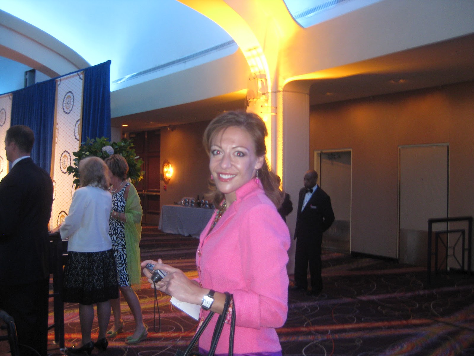 Confessions of A Hermit Crab: Meeting Mrs. Michelle Obama