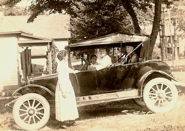 Amazing Vintage Photos of Automobiles From Between the 1900s and 1920s ...