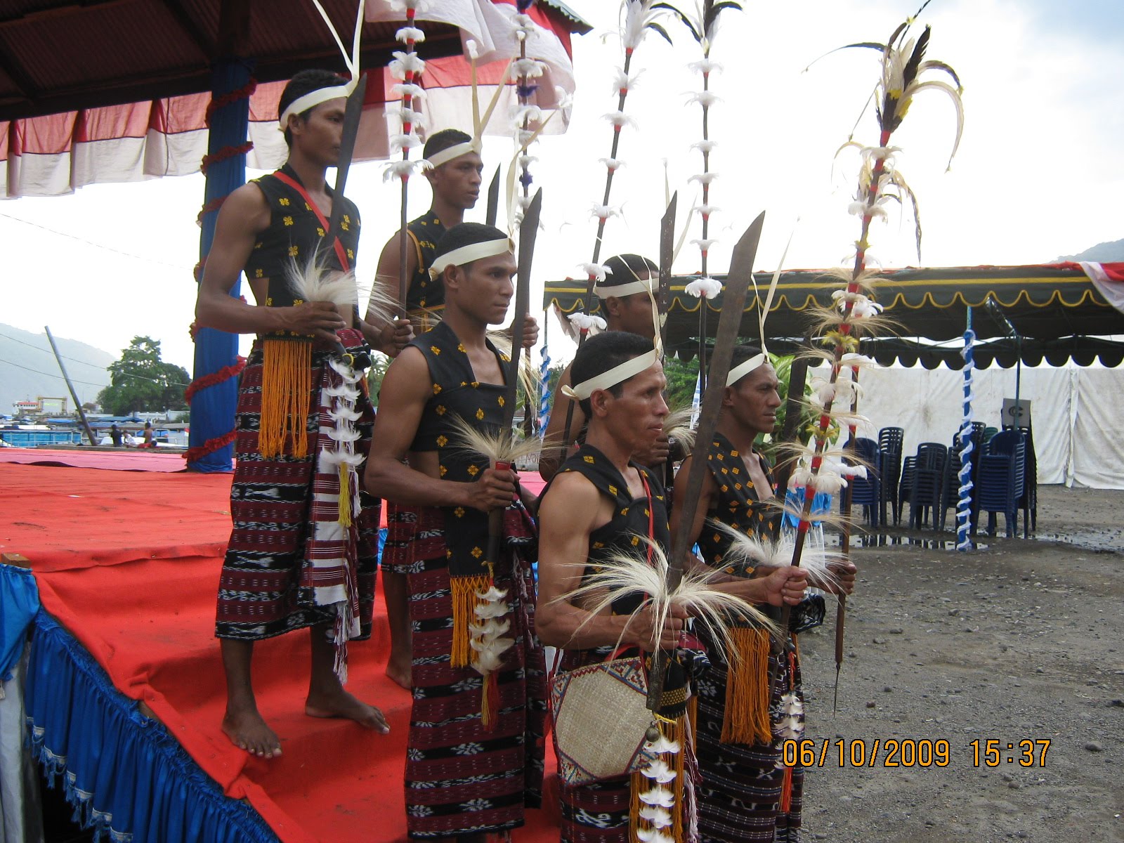 PAKAYAN & RUMAH ADAT ALOR NTT - MARICA DESA KAYANG ALOR NTT