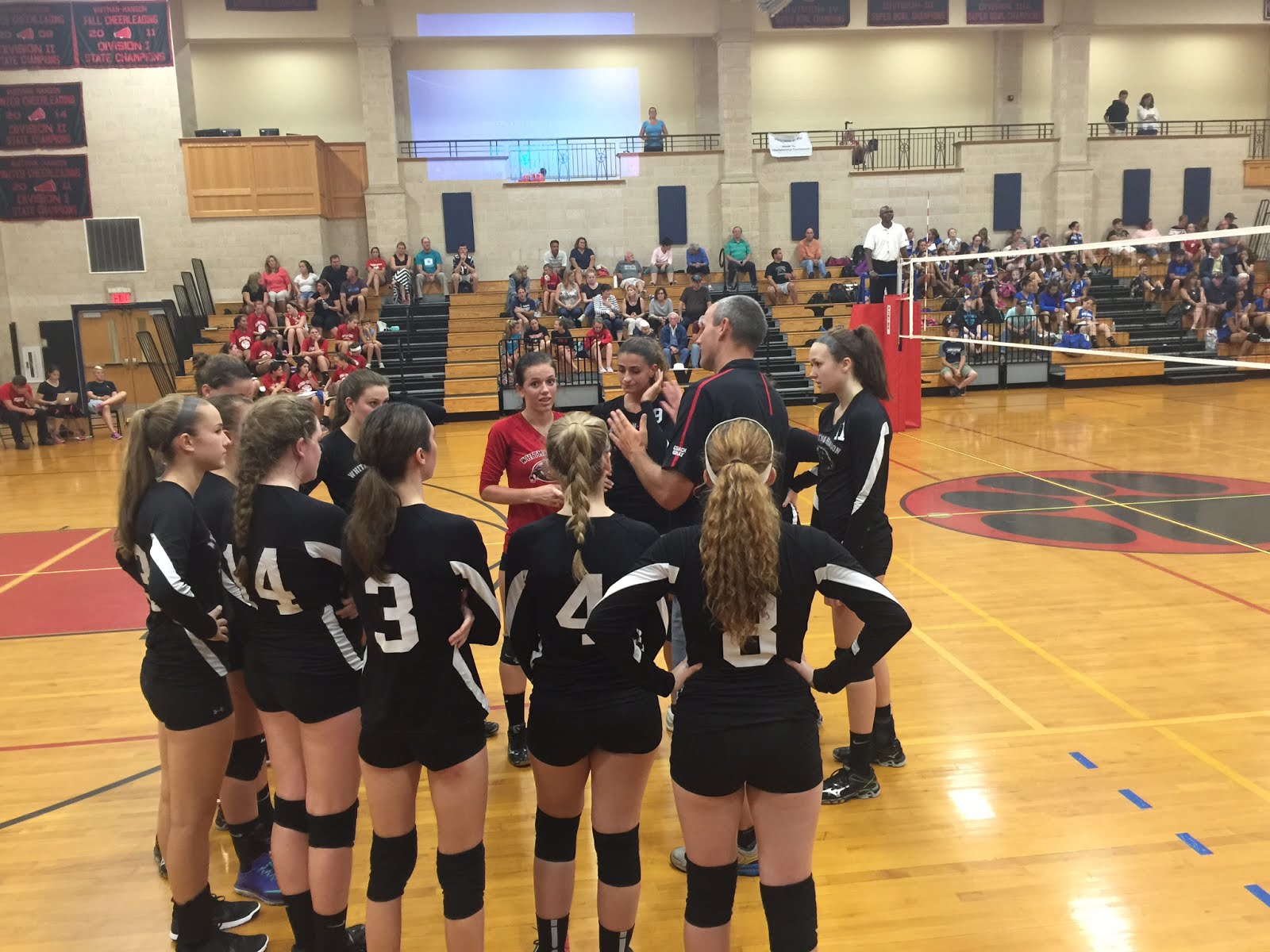 WH Athletics: WH Girls Volleyball