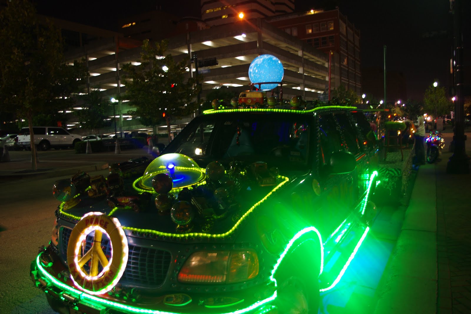 TNT in the Lone Star State: Glow Car Show