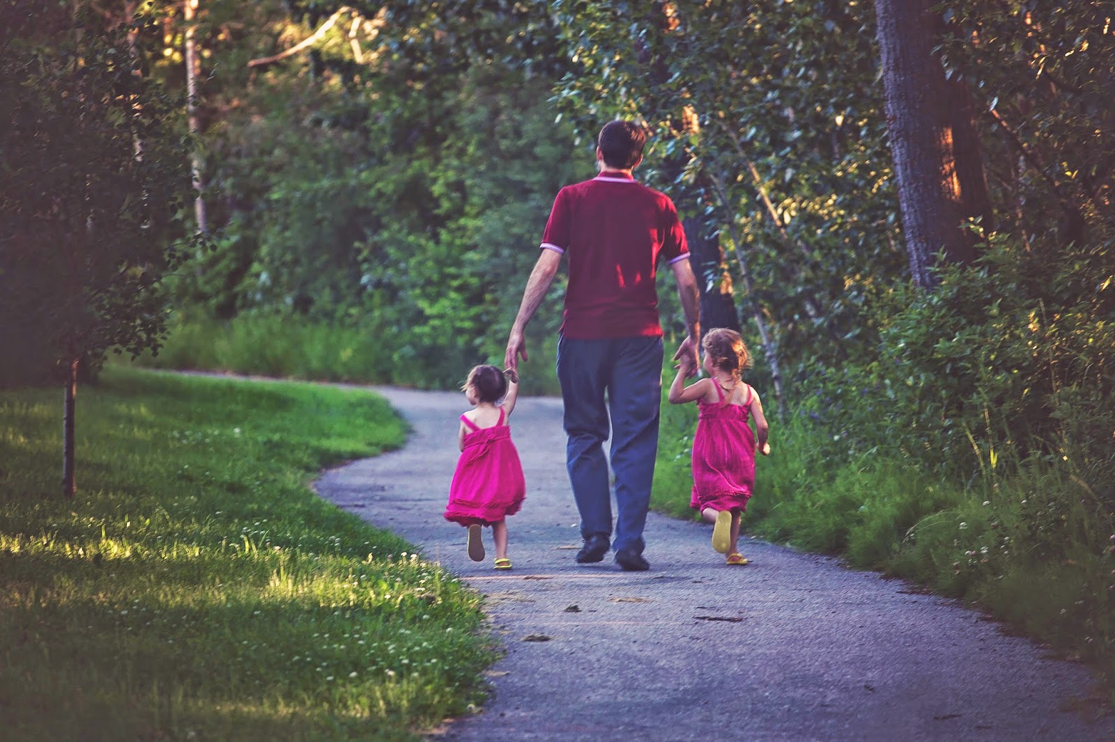 Delightful Daughters - Liesch Family Session - Emma Macdonald Photography