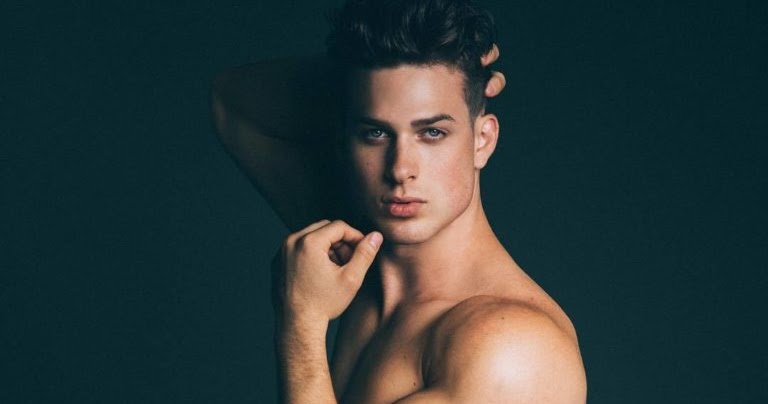 Hunksinswimsuits: Celebs in briefs: Nick Sandell
