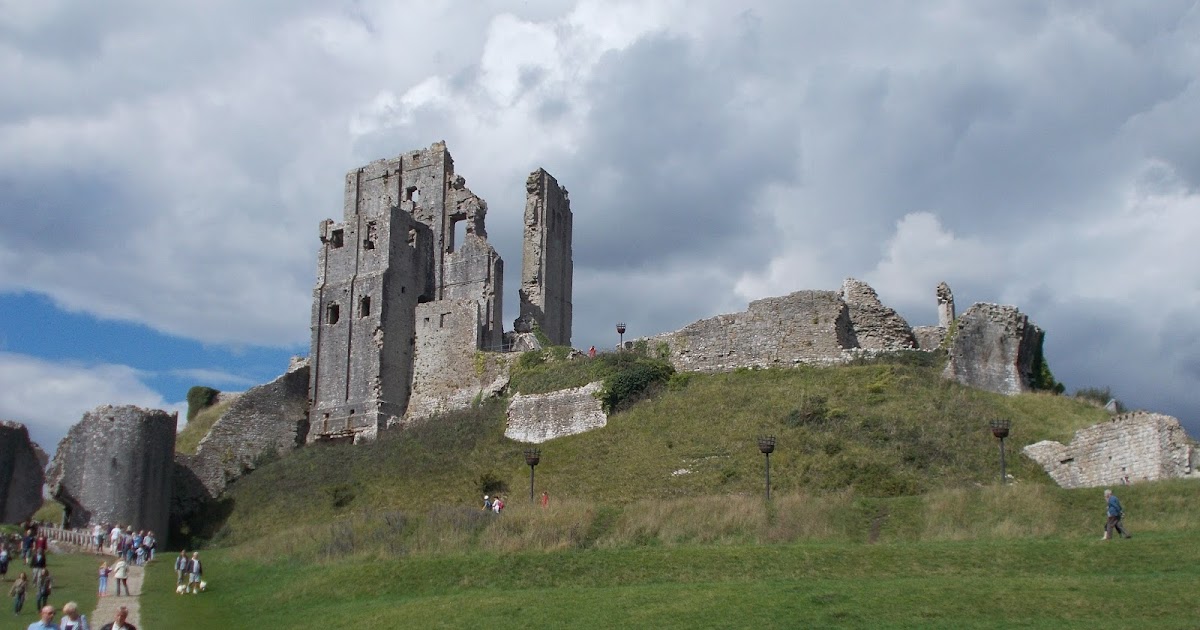Poems & Perceptions: THE CORFE CASTLE GHOST