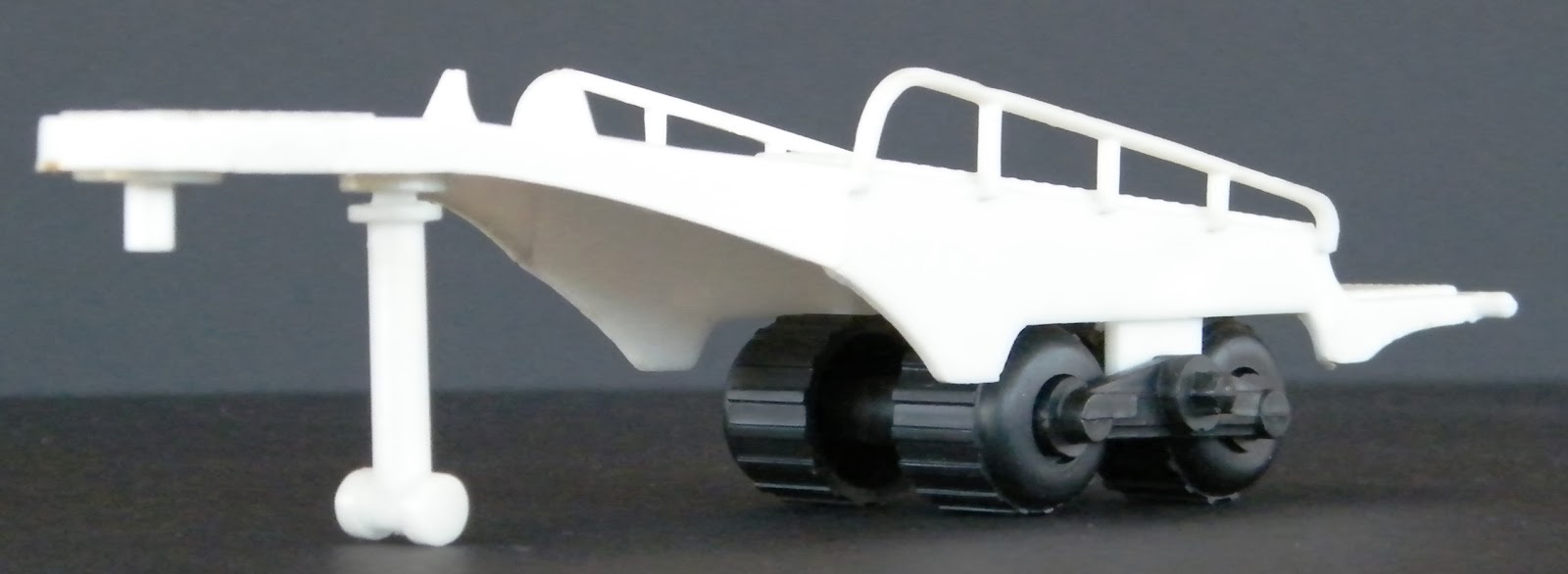 Toys and Stuff: Marx Galaxy Command Playset - Pt 2