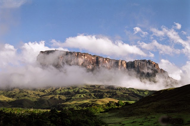El Monte Roraima ~ Los archivos del Bardo