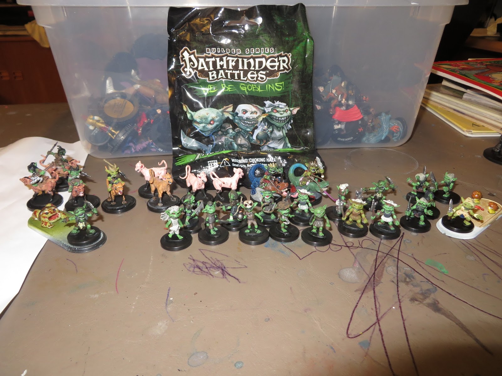 Real Minis: Pathfinder battles we be goblins in hand picture review