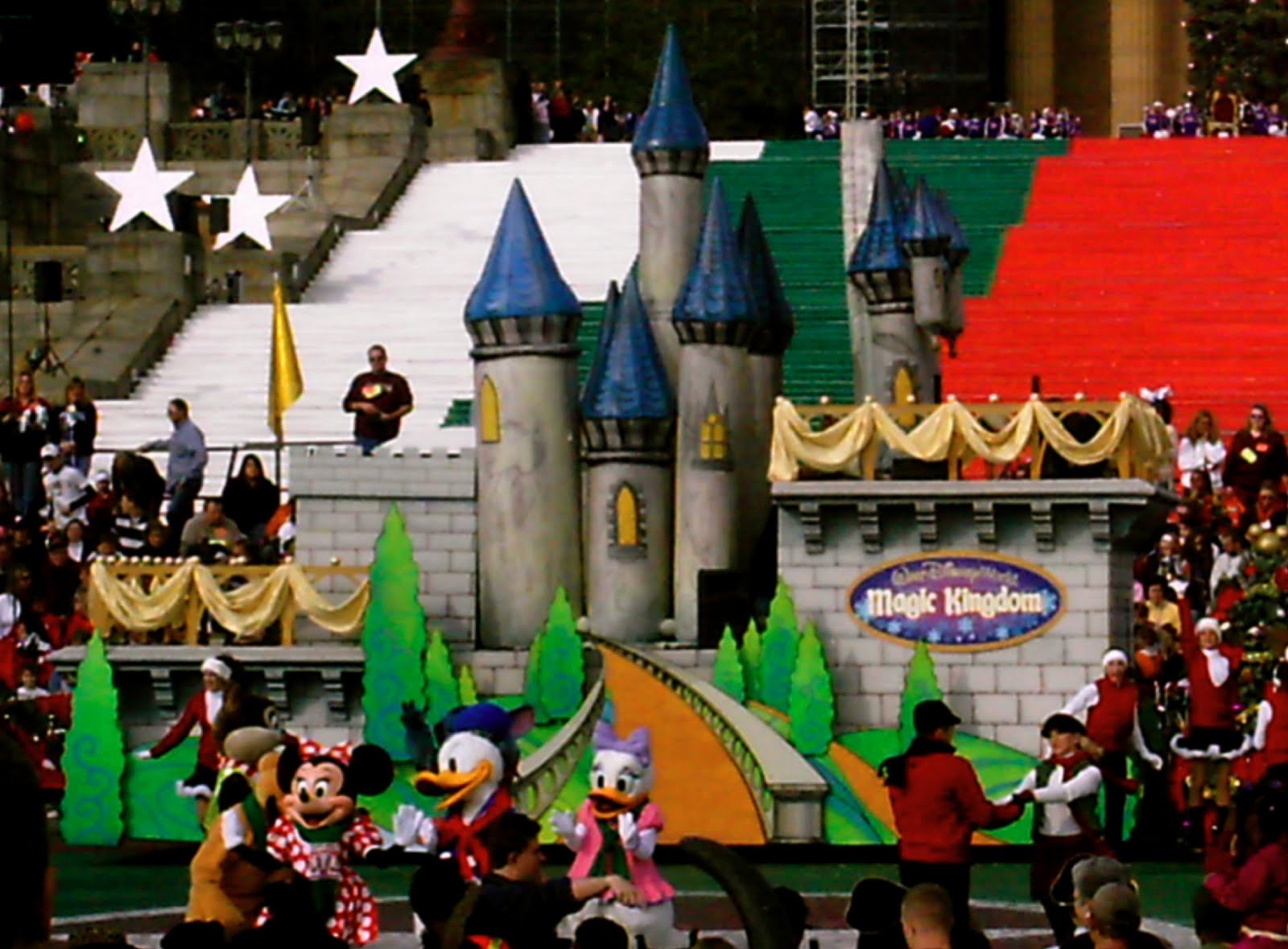 smoking monkey studio: Disney - 6ABC parade floats