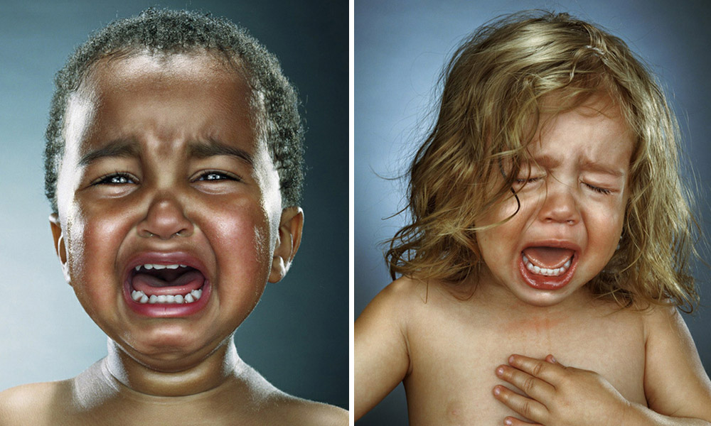 fotógrafa retrata crianças chorando - Algumas Coisas