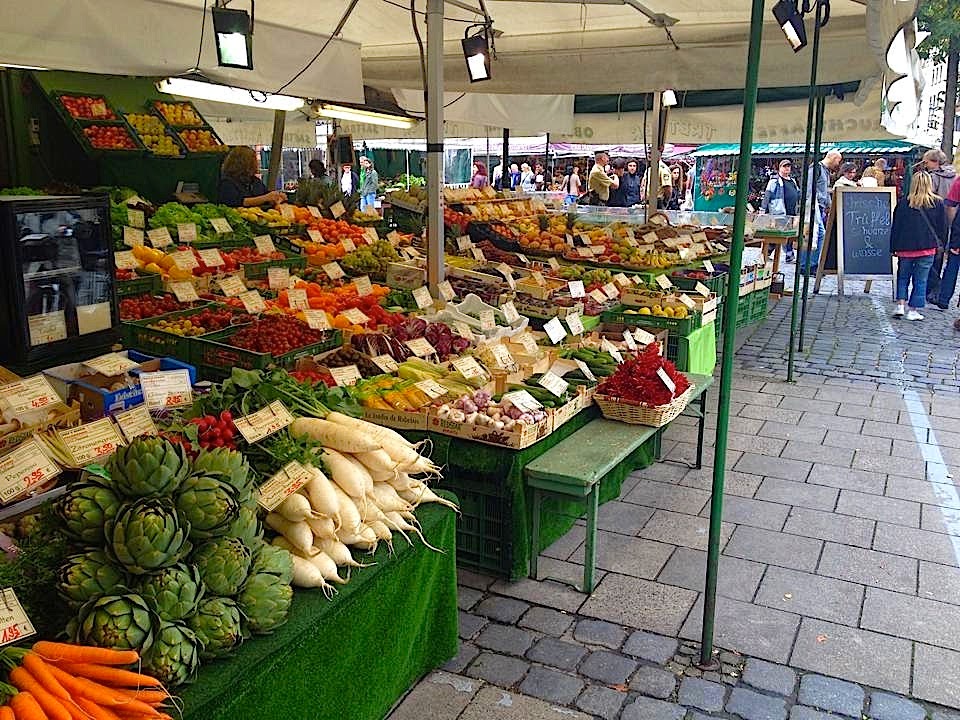 Samantha Angell: Travel & Lifestyle Blog: 19 Travel Tips & Tricks You ...