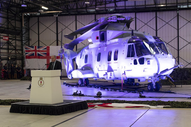 First Merlin Mk4 commando helicopters delivered to Royal Navy ...