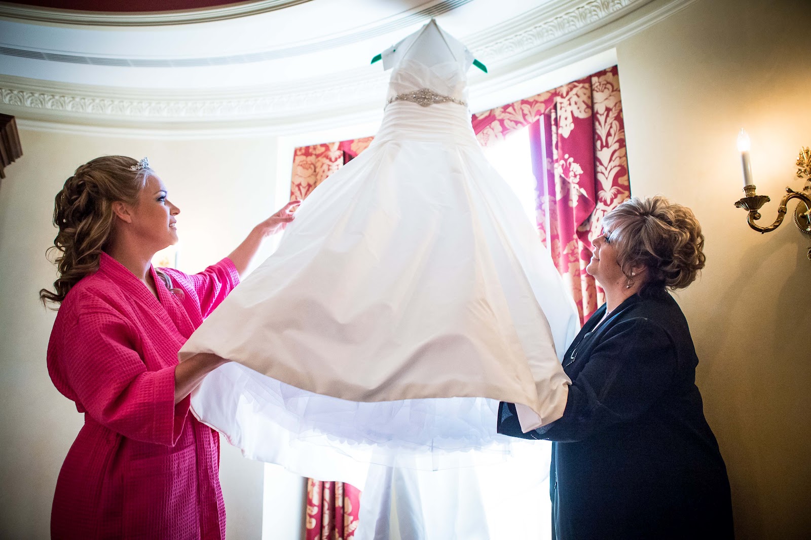 Bridal Bubbly: Irish Eyes Were Smiling {Erin + Mike}