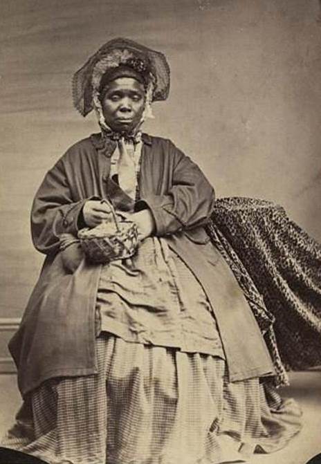 Southern Serendipity: Victorian Bonnet Veils - Not Just for Mourning