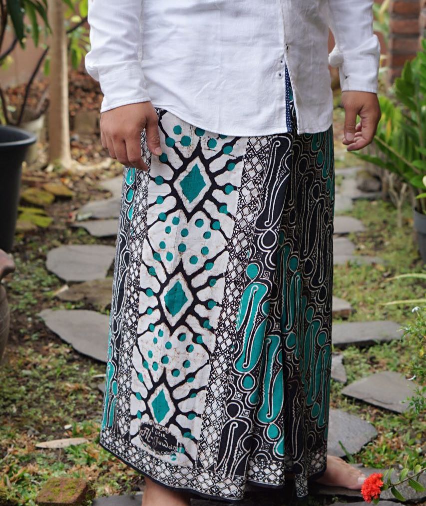 Motif Batik Kawung Hitam Putih Hitam Pamflet Weddinginvitations Keren ...