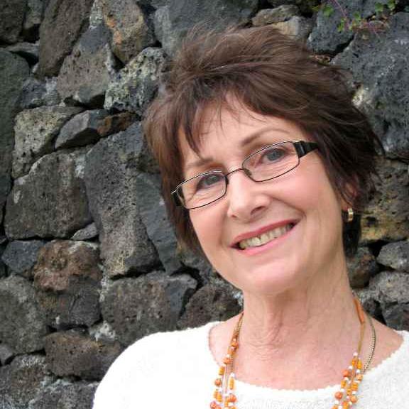 Carol Ann Kauffman's VISION and VERSE : Author Interview with Susan Tarr