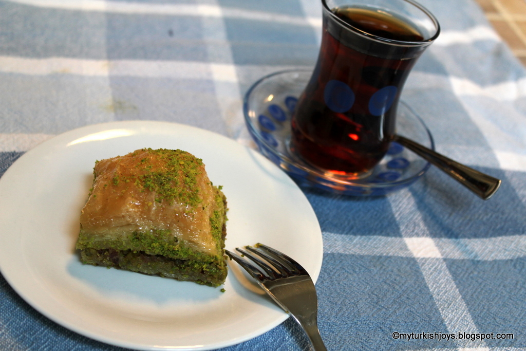 A Perfect Afternoon for Turkish Çay ~ My Traveling Joys