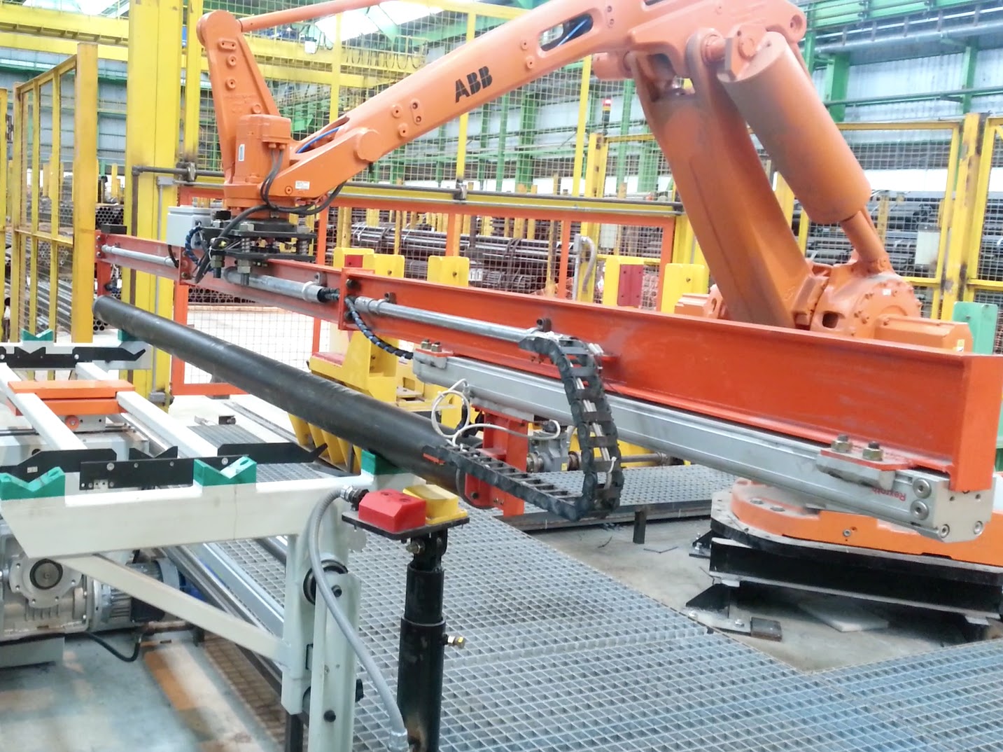 IRB SOLUTIONS: IRBS - Robotic Tubes Packing Cell