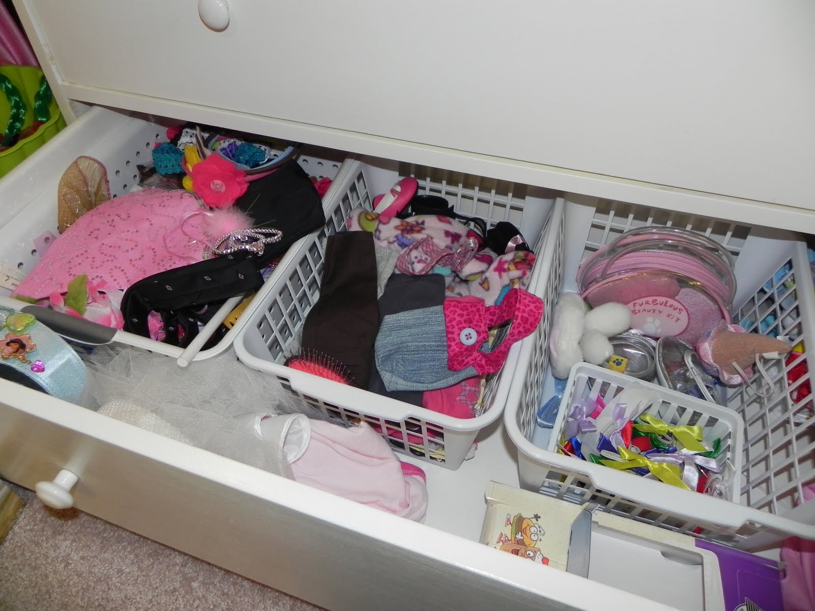 Shady Tree Diary: {Kid Stuff Re-Org - For the Little Things }