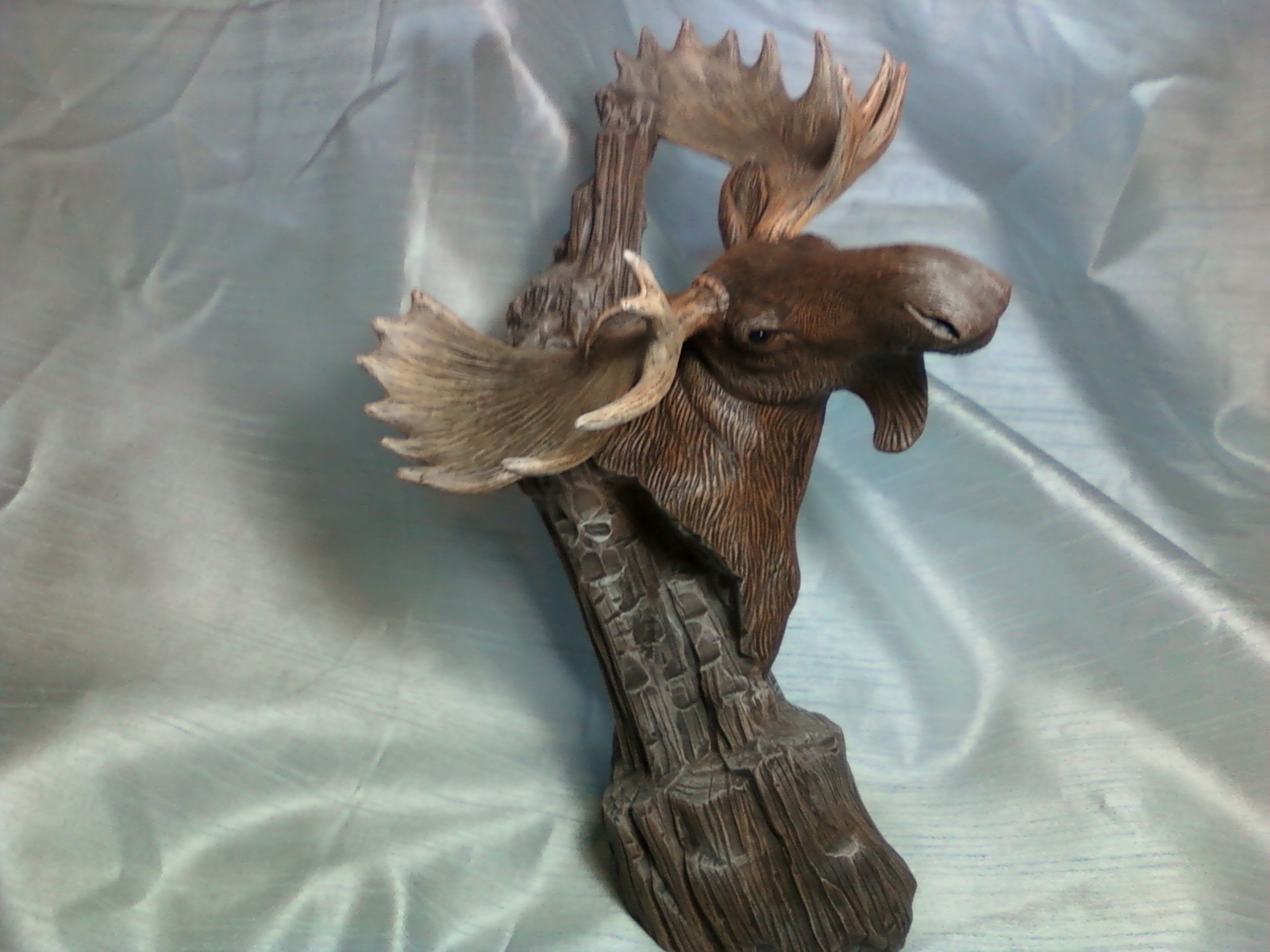 Sapphire Dawn Studio: Ceramic Moose