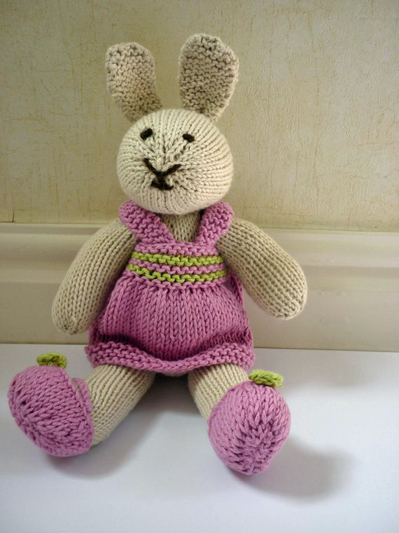 Mack and Mabel: The Tale of the Rabbit's Trousers