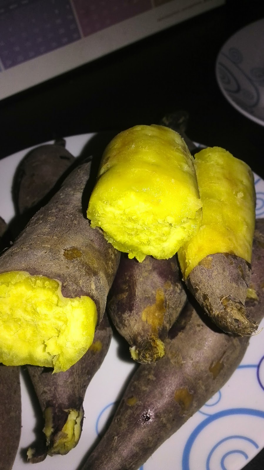 namakucella: KELEDEK MADU REBUS