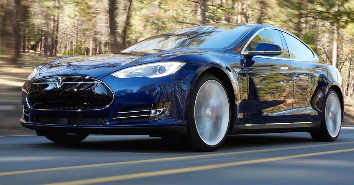 Uber lança frota de Tesla Model S em Madrid | Aberto até de Madrugada