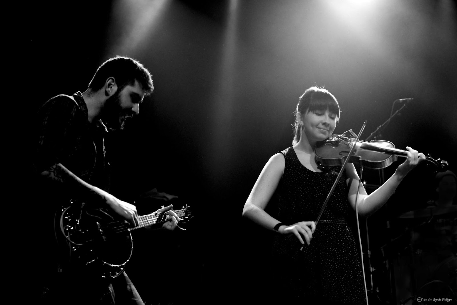 VdE Tribulations: Aralunaires