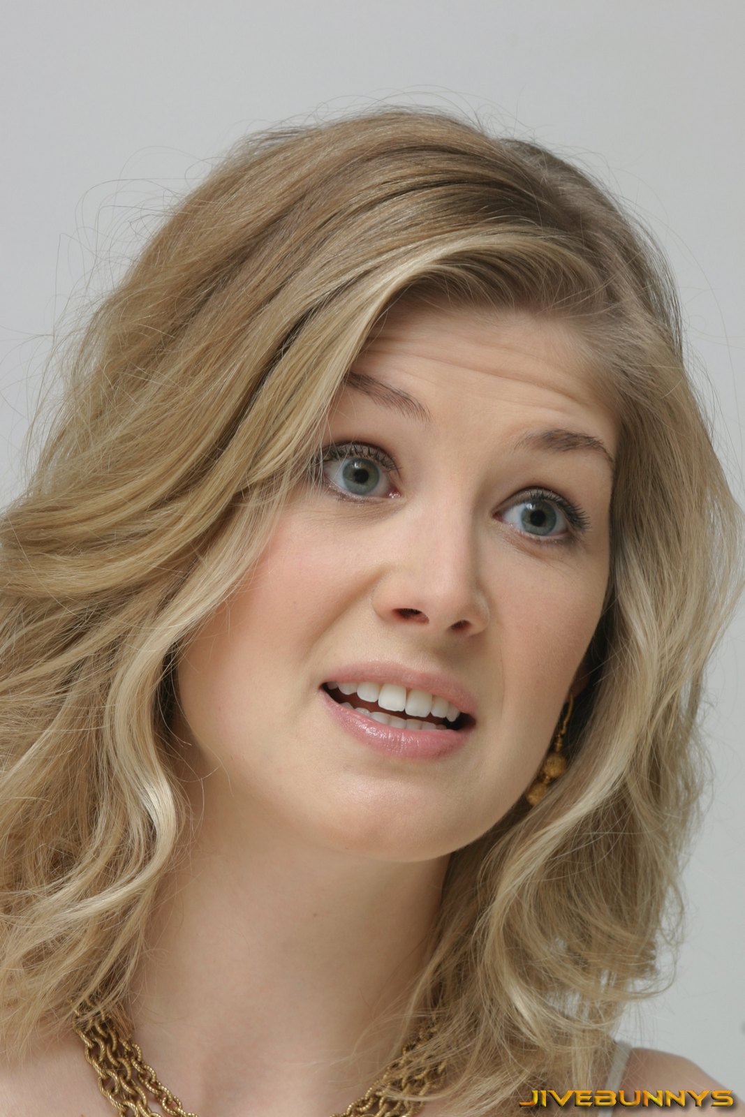 Rosamund Pike special pictures (15) | Film Actresses