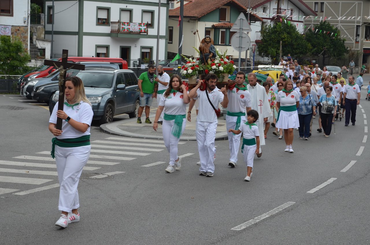 El Regato cumple con la tradición y saca a San Roque en procesión por ...