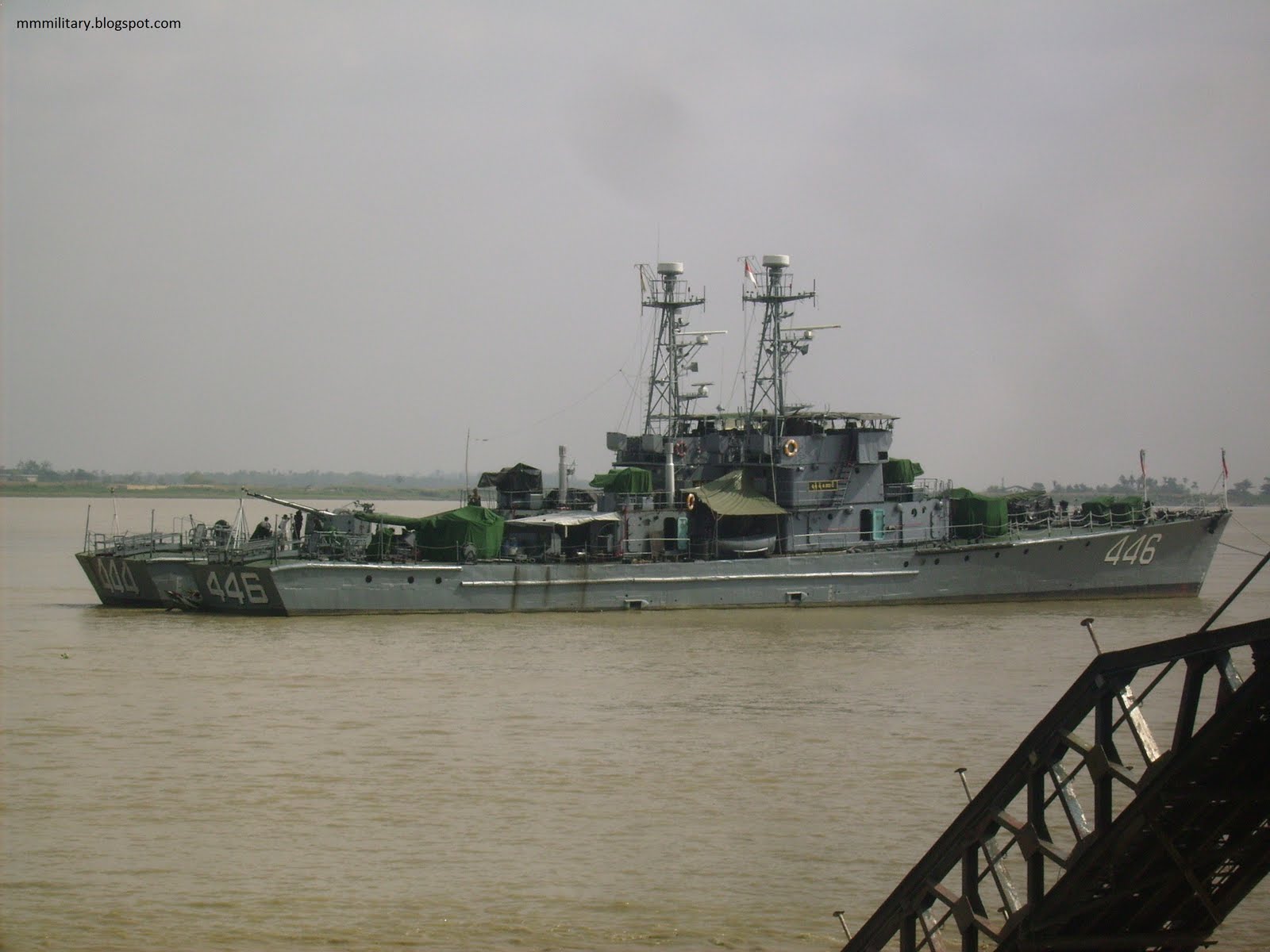 Myanmar Defence Weapons: Myanmar Navy Ships
