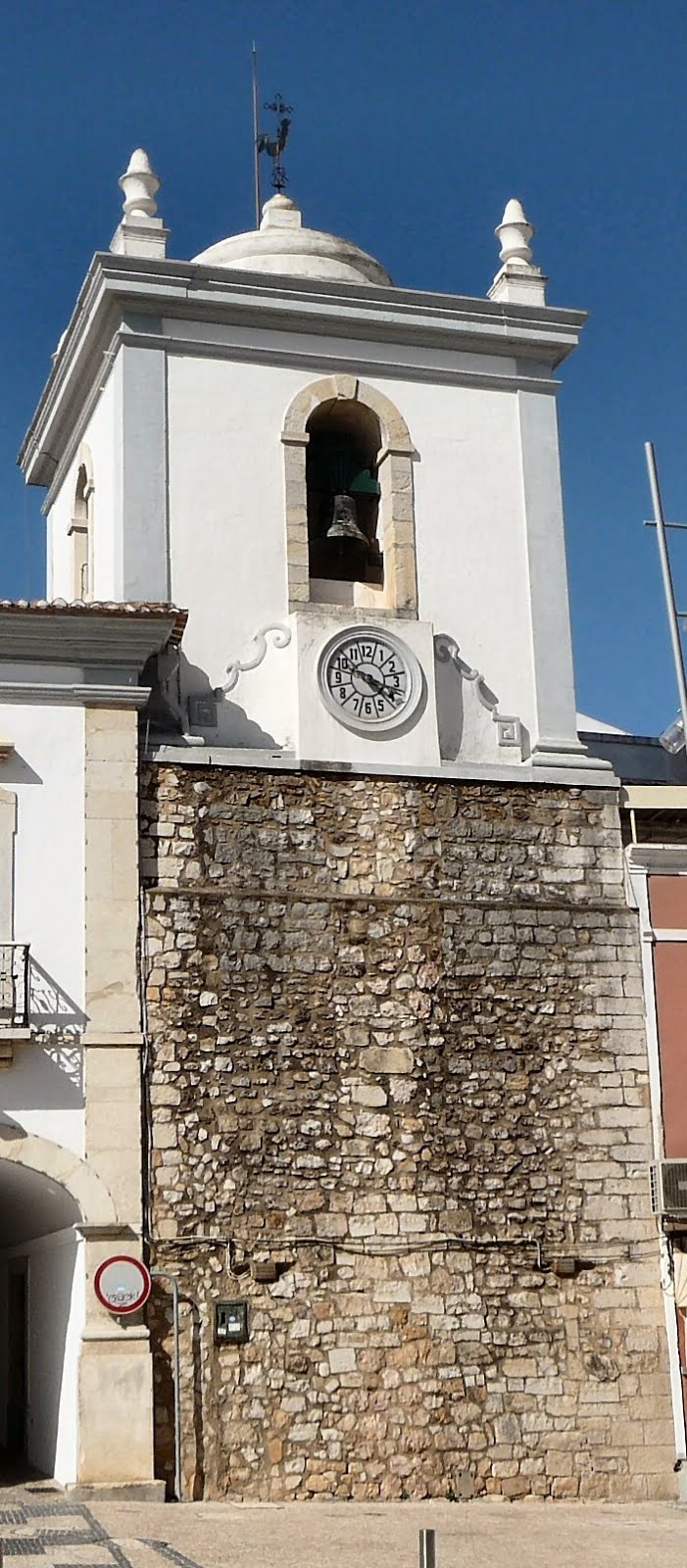 Torre da Matriz: Loulé da A a Z. Lista dos 484 sítios e localidades