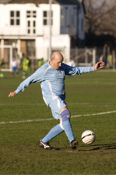 Bola-11: Challenged Messi Goal Record 1.300 grandfather 74 years after ...