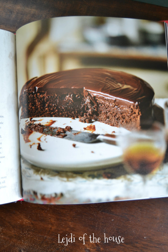 Lejdi of the house: 'The Little Book of Chocolat' Joanne Harris i Fran ...