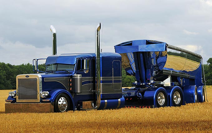 MUSCLE CAR COLLECTION : Peterbilt 379 Western Star Truck Optimus Prime ...