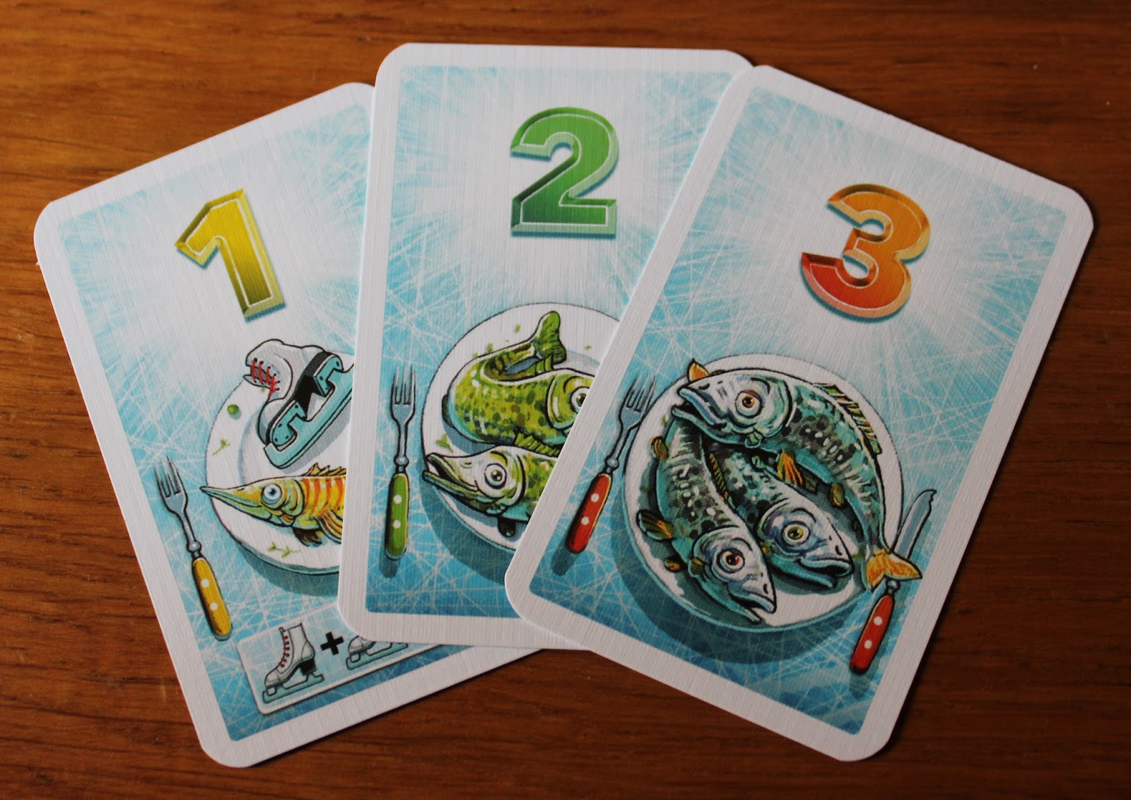 Random Nerdery: Cardboard - Ice Cool board game review