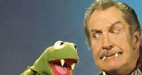 Theresa's Halloween Wonderland: Kermit the Frog, Vampire