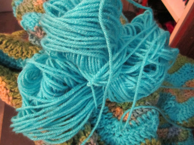 Crocheting Conversations: I'm in a cyan mood today!