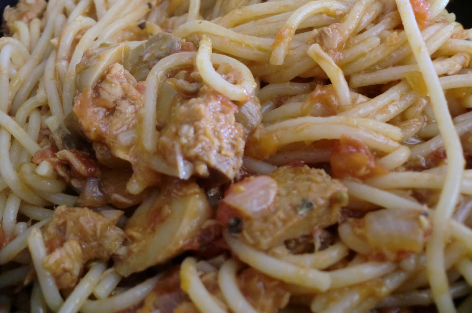 LATINHA DE ATUM: Esparguete com atum e cogumelos