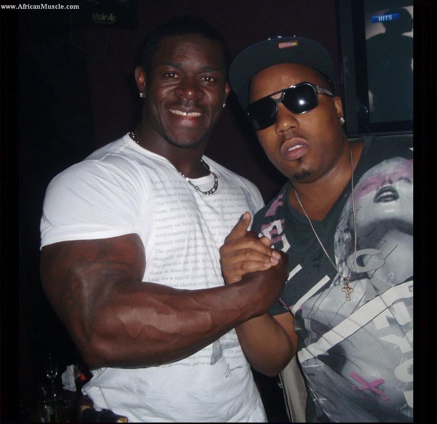 Worldwide Bodybuilders: Huge muscles from Cameroon Ebi George Okie