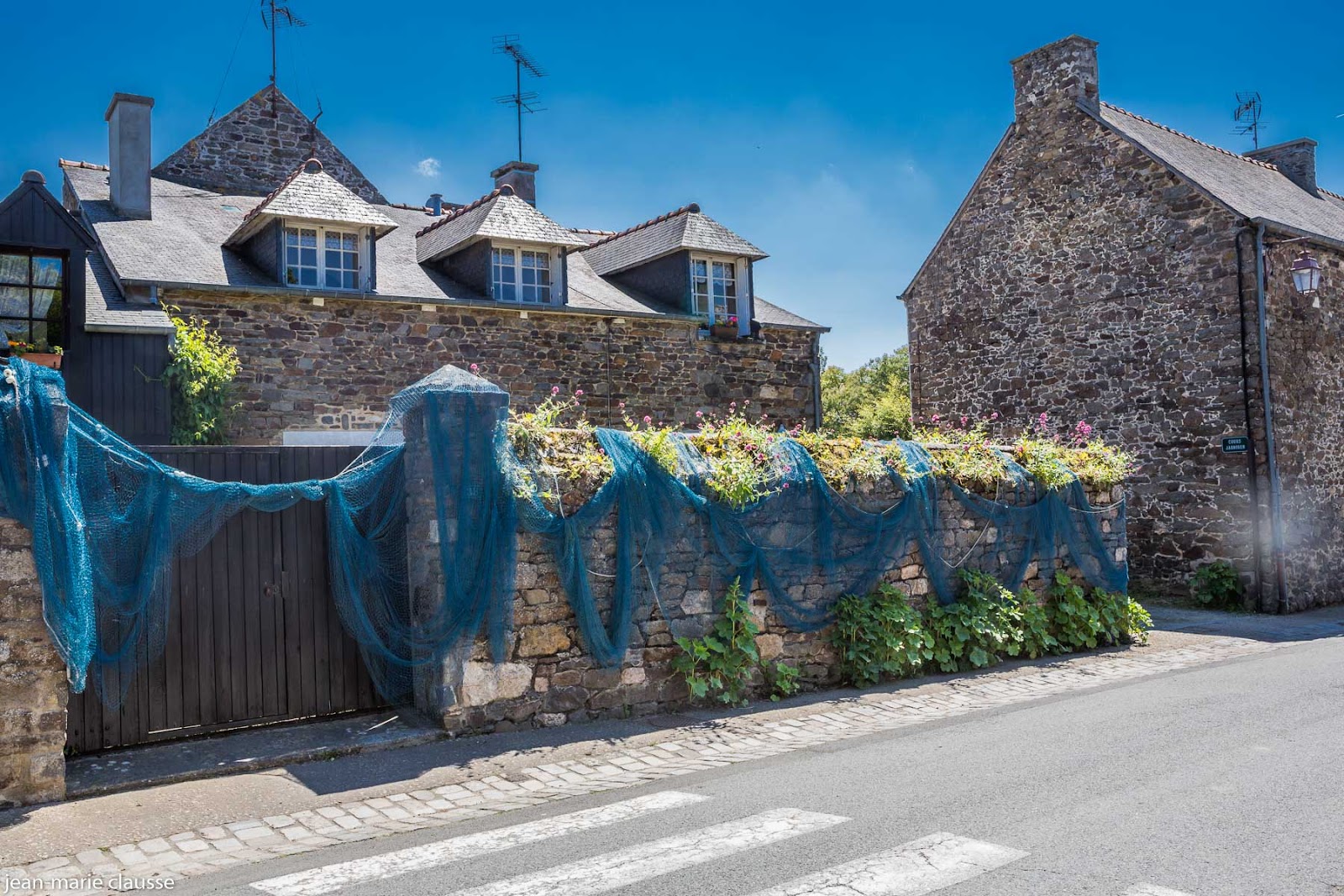 Découvrir la France en photos: 16 - SAINT SULIAC. (Ille et Vilaine-35)