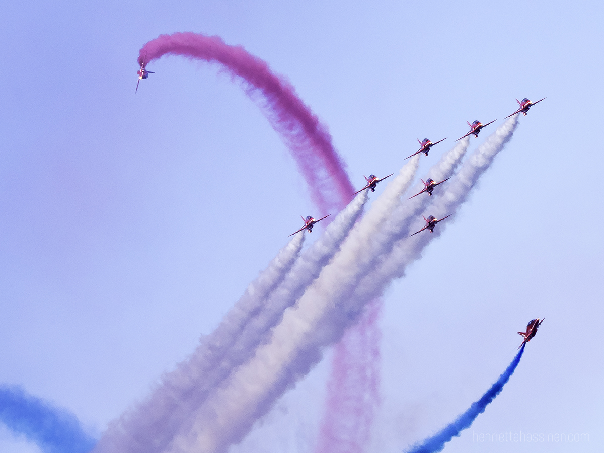Royal Air Force Aerobatic Team, the Red Arrows